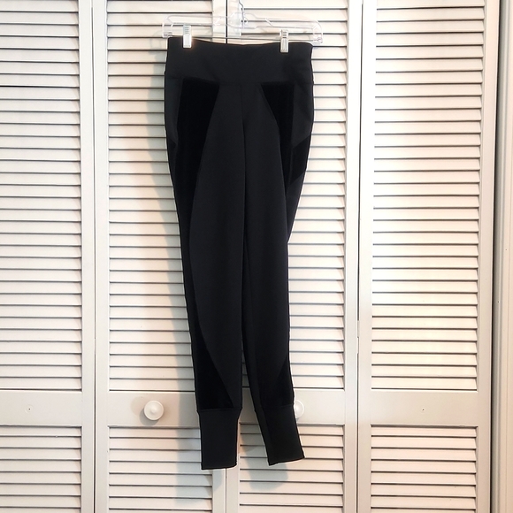 Avia | Pants & Jumpsuits | Avia Black Workout Pants With Velvet | Poshmark